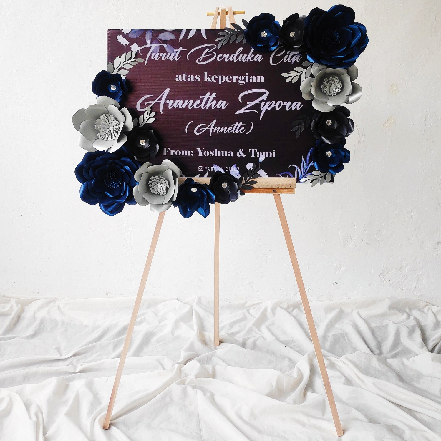 Papan Bunga Kertas Dukacita / Landscape Condolences Standing Paper ...